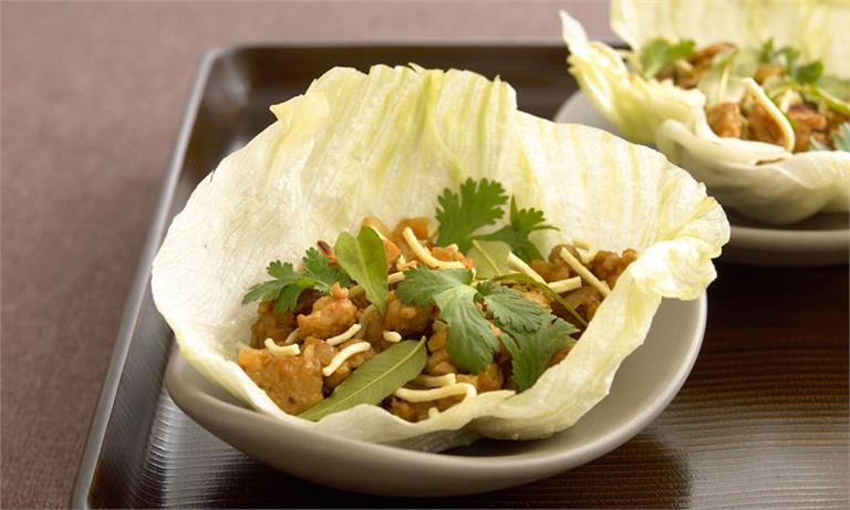 Chicken san choy bau | CSIRO Total Wellbeing Diet